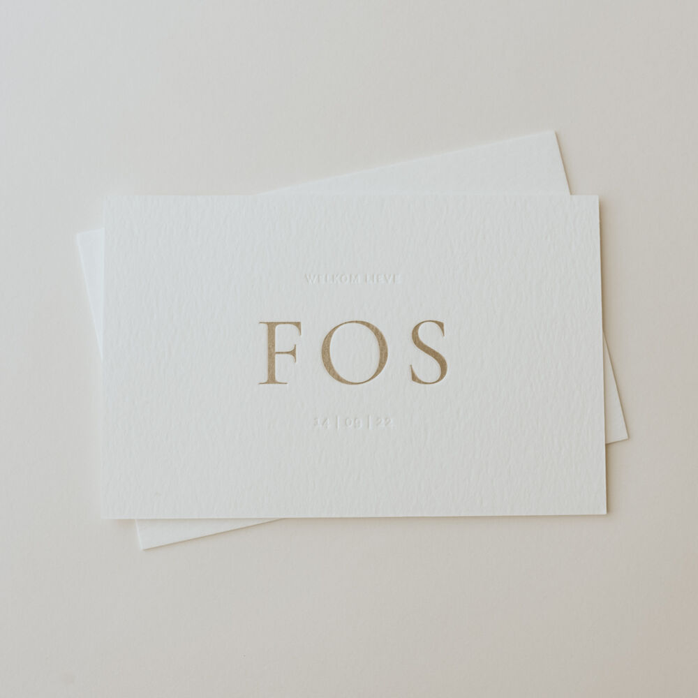 Minimalistisch geboortekaartje jongen | letterpers | bling goud